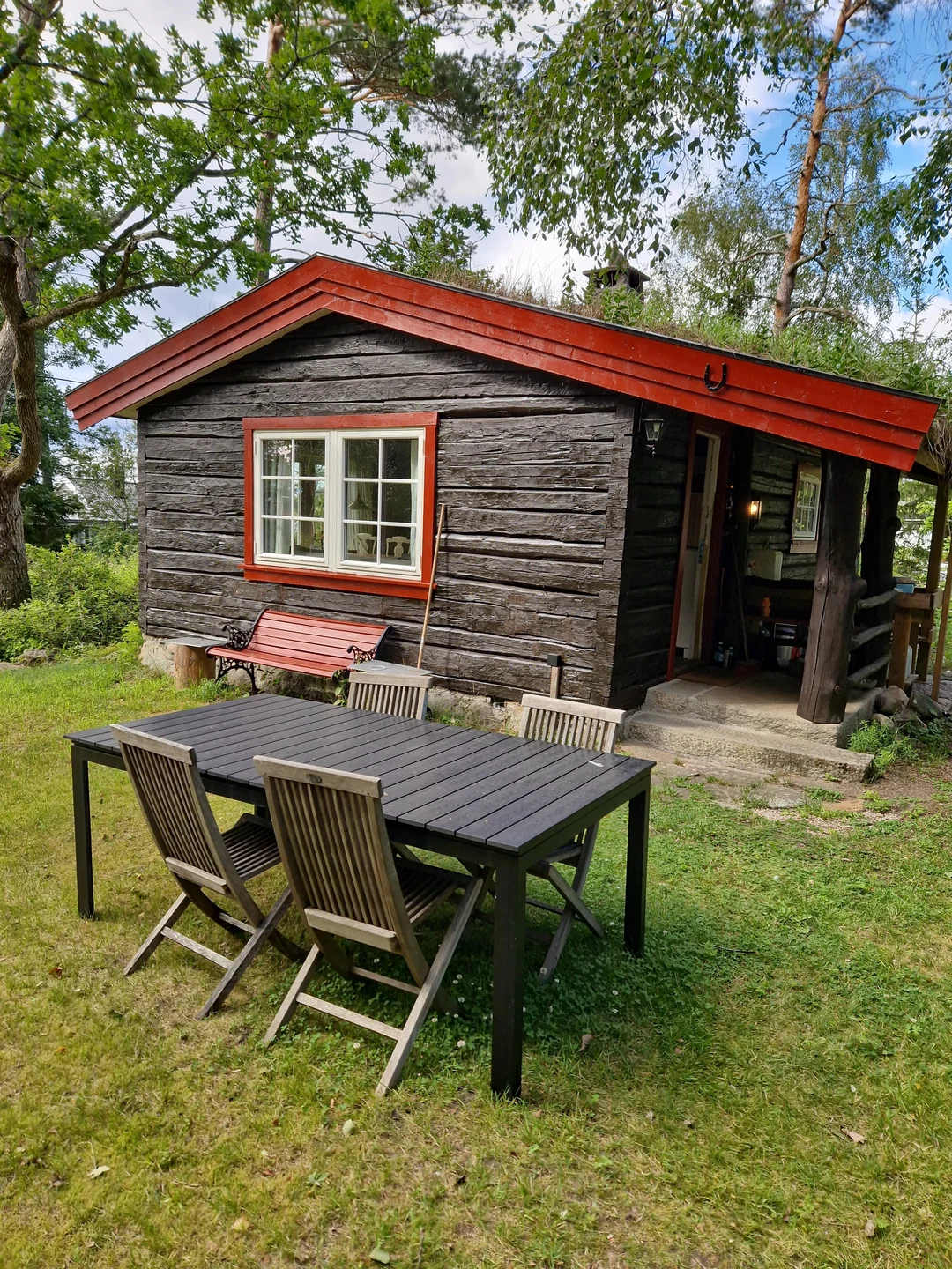 My refuge, Norwegian cabin w/ annex | Scrolller