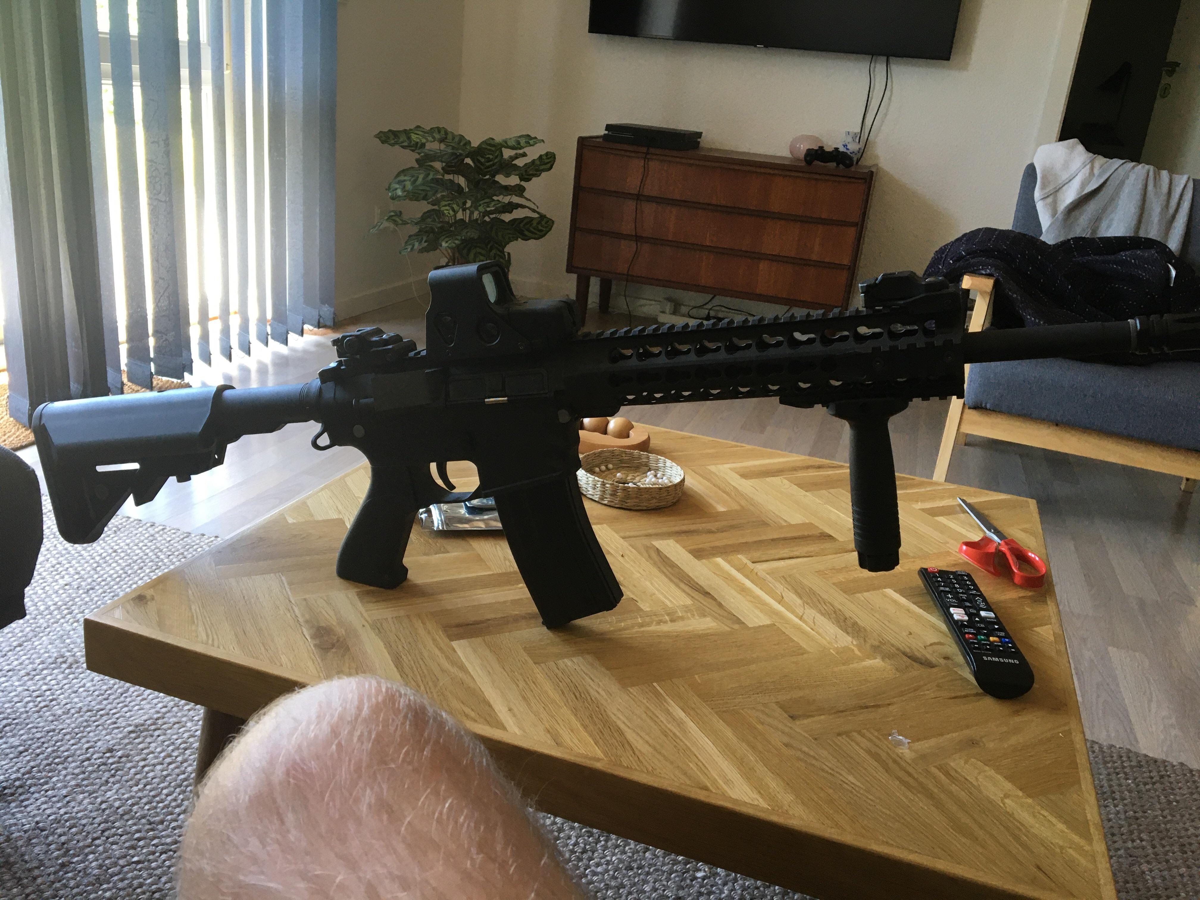 Thoughts on the front grip placement? | Scrolller