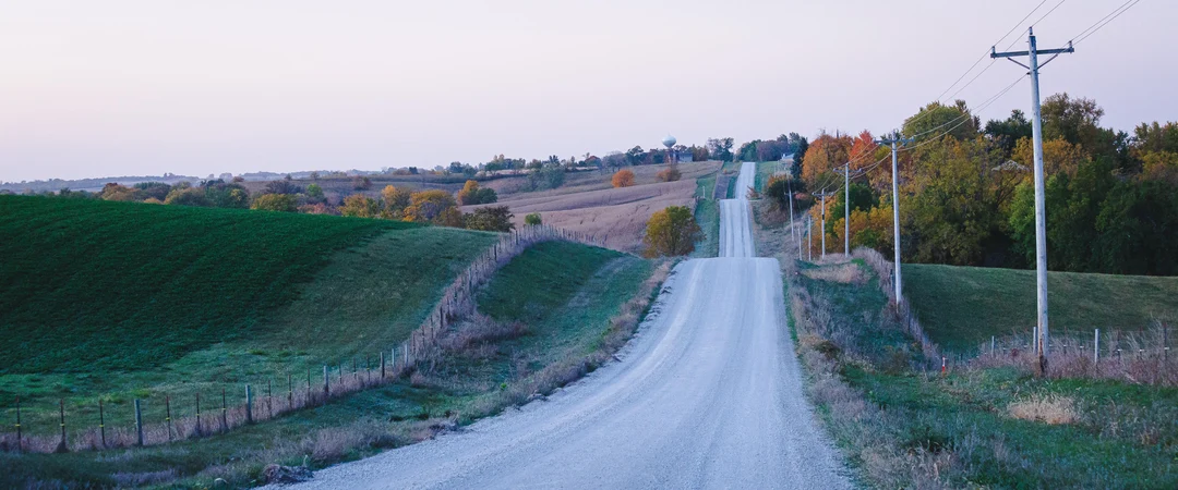 The road into Riverside | Scrolller