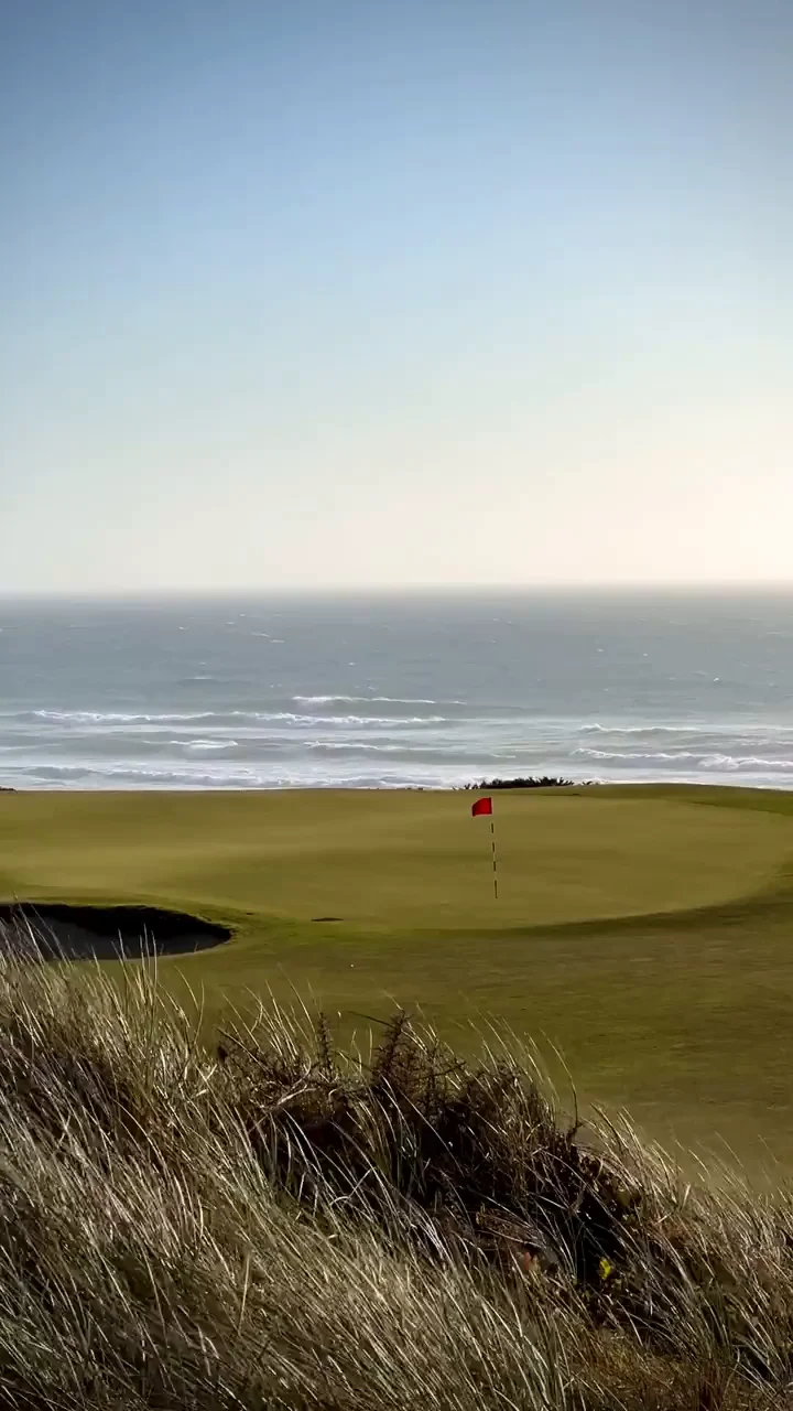 This magical approach at Bandon Dunes | Scrolller