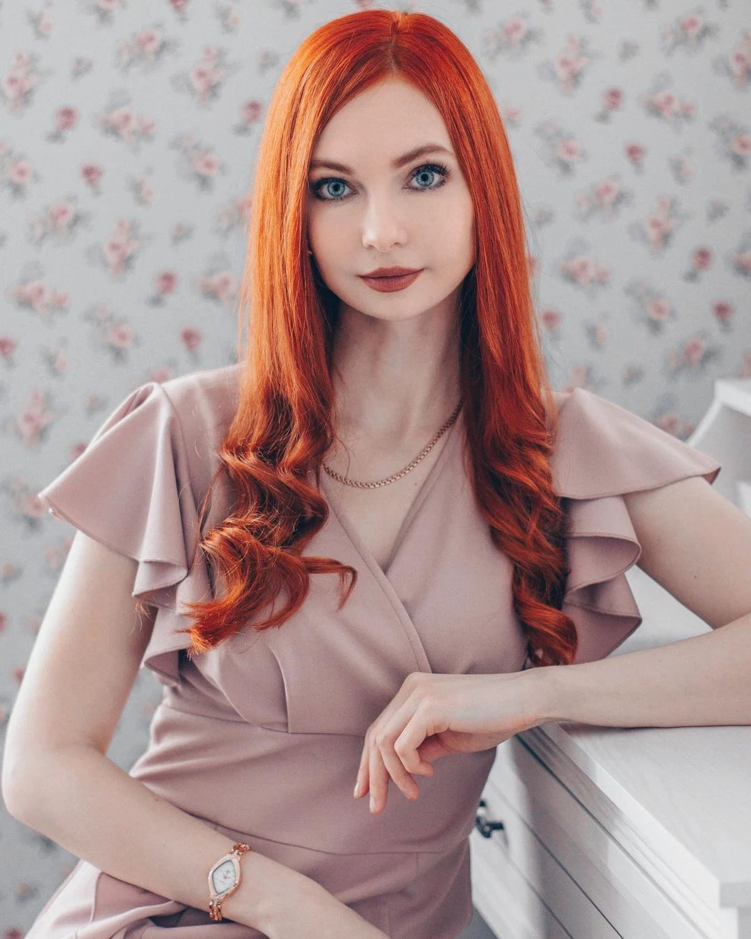 Elena Trikozina | Scrolller