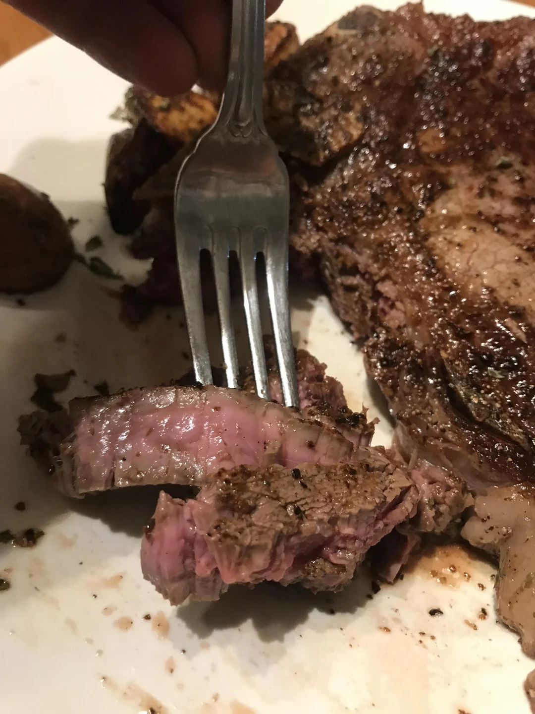 How done is this steak? | Scrolller