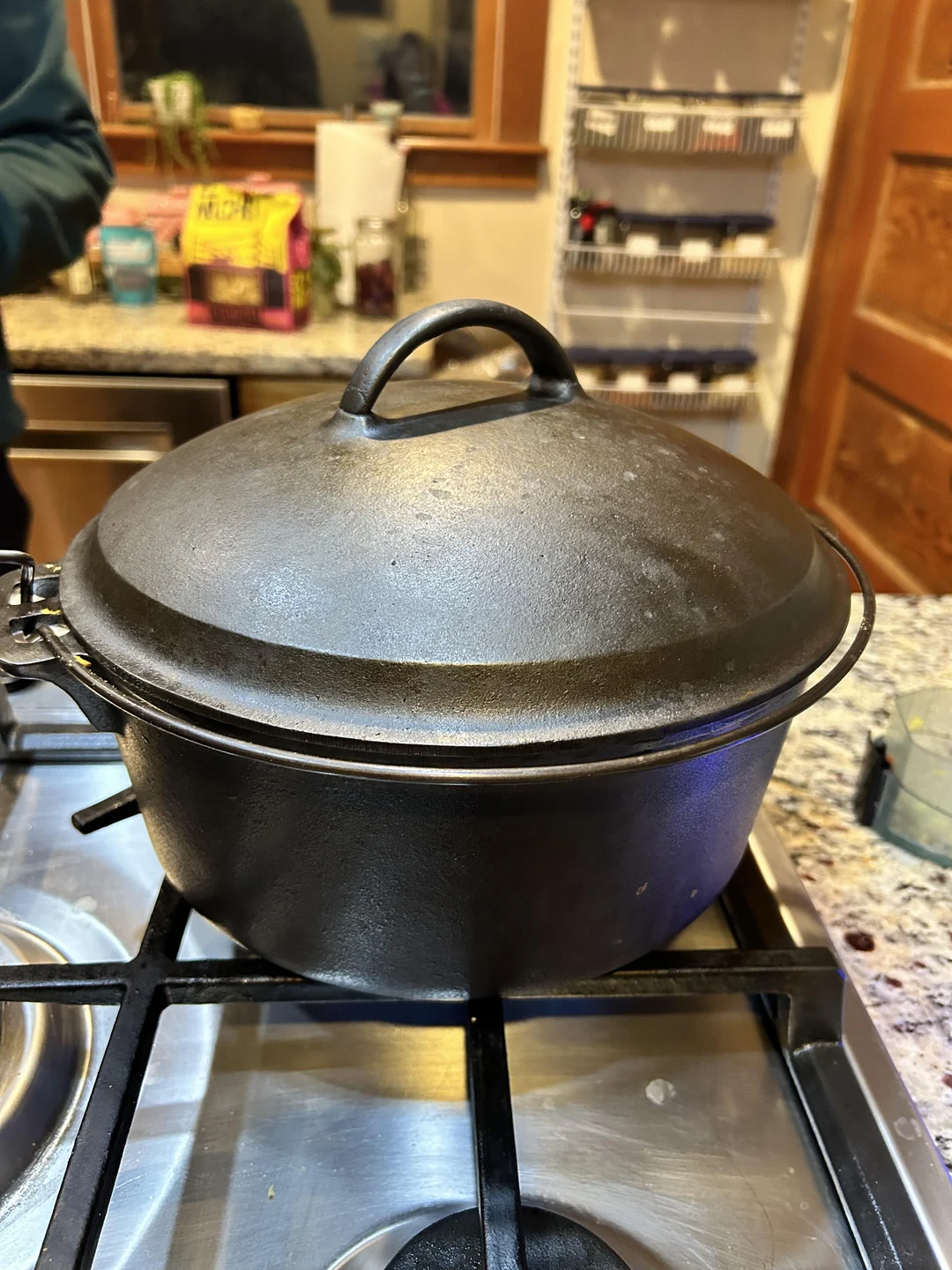 Restored Wagner Dutch Oven! | Scrolller