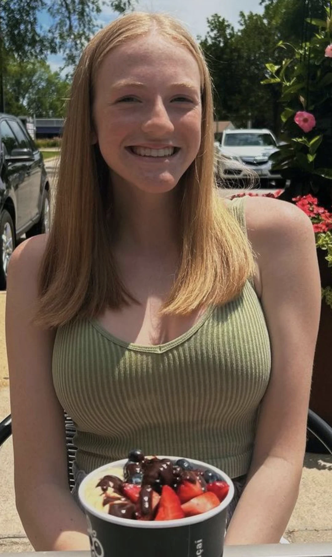 Betty with Berries | Scrolller