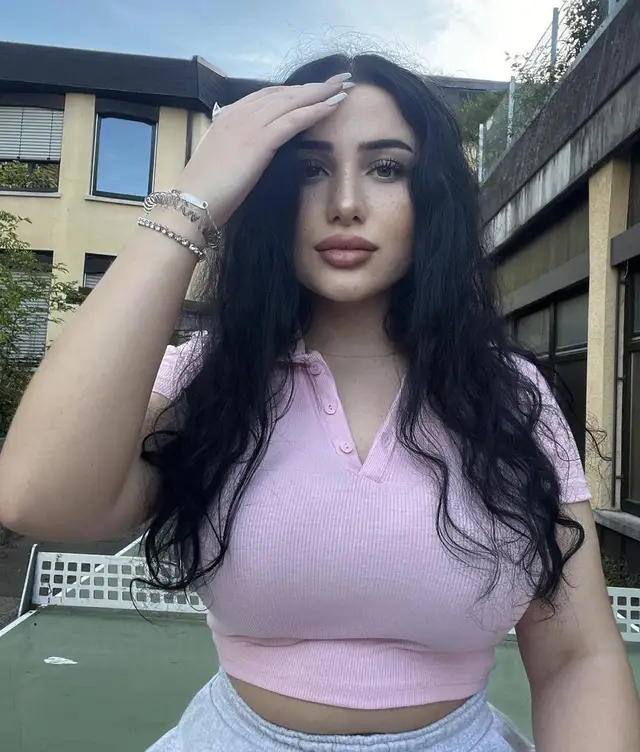 Some huge melons | Scrolller