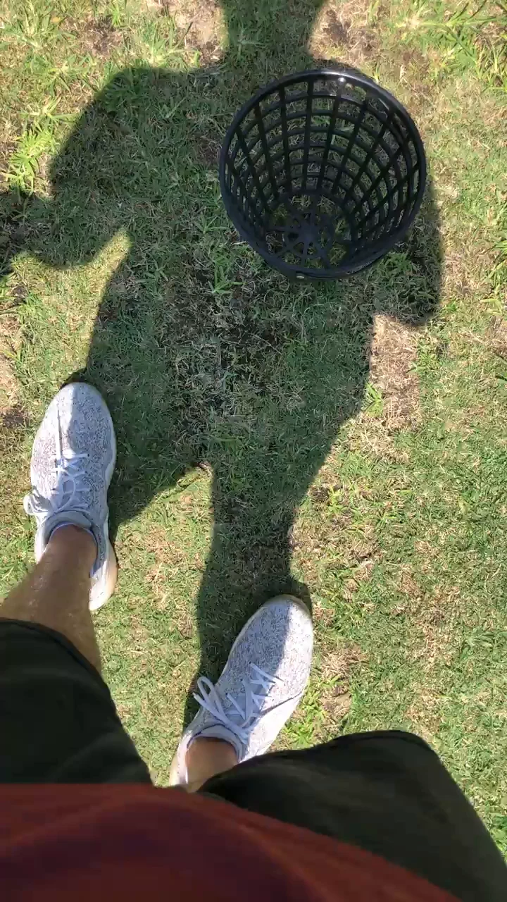 Help with wedge swing | Scrolller