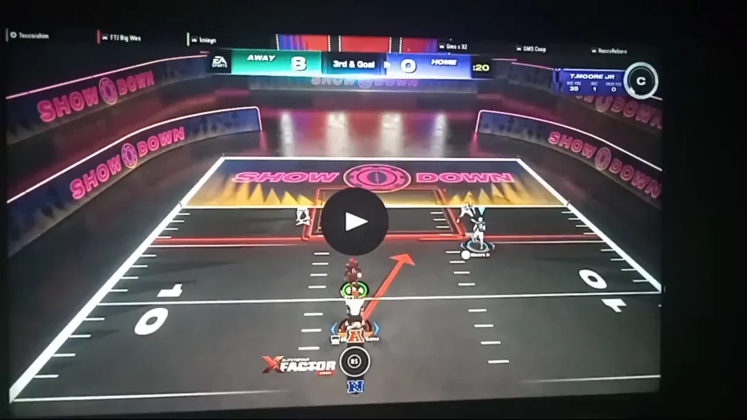 Is it me or do yall ever get that one dumbass teammate in SS Showdown 🤦‍♂️ | Scrolller