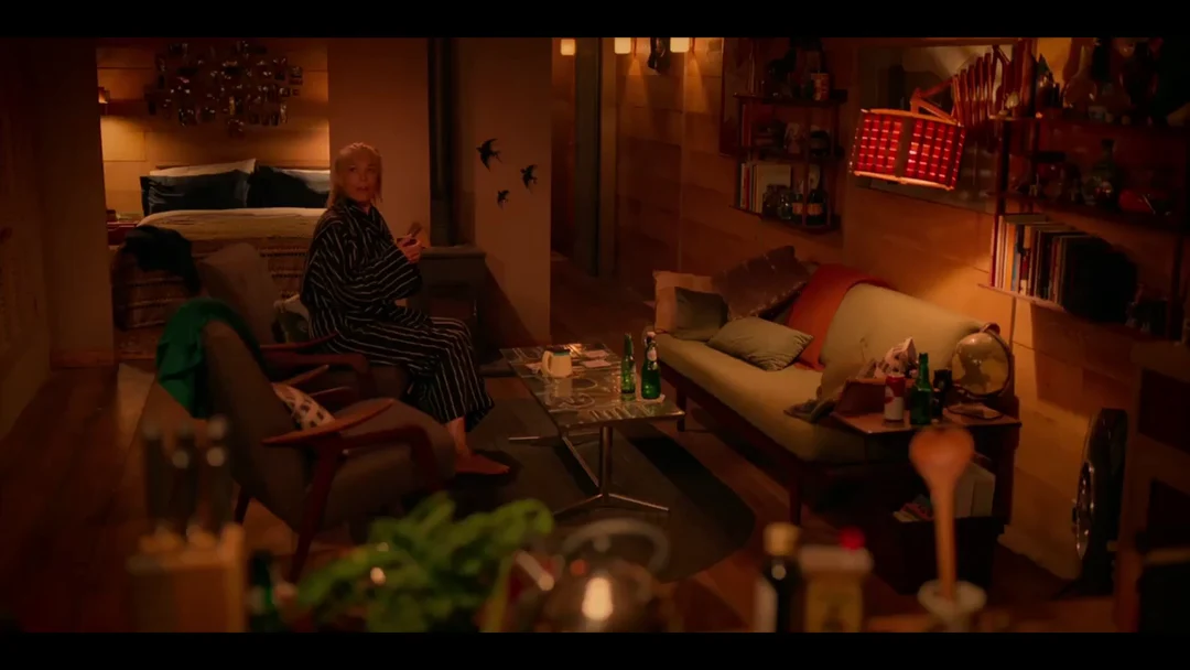 Hannah Waddingham (Ted Lasso S3E6) | Scrolller