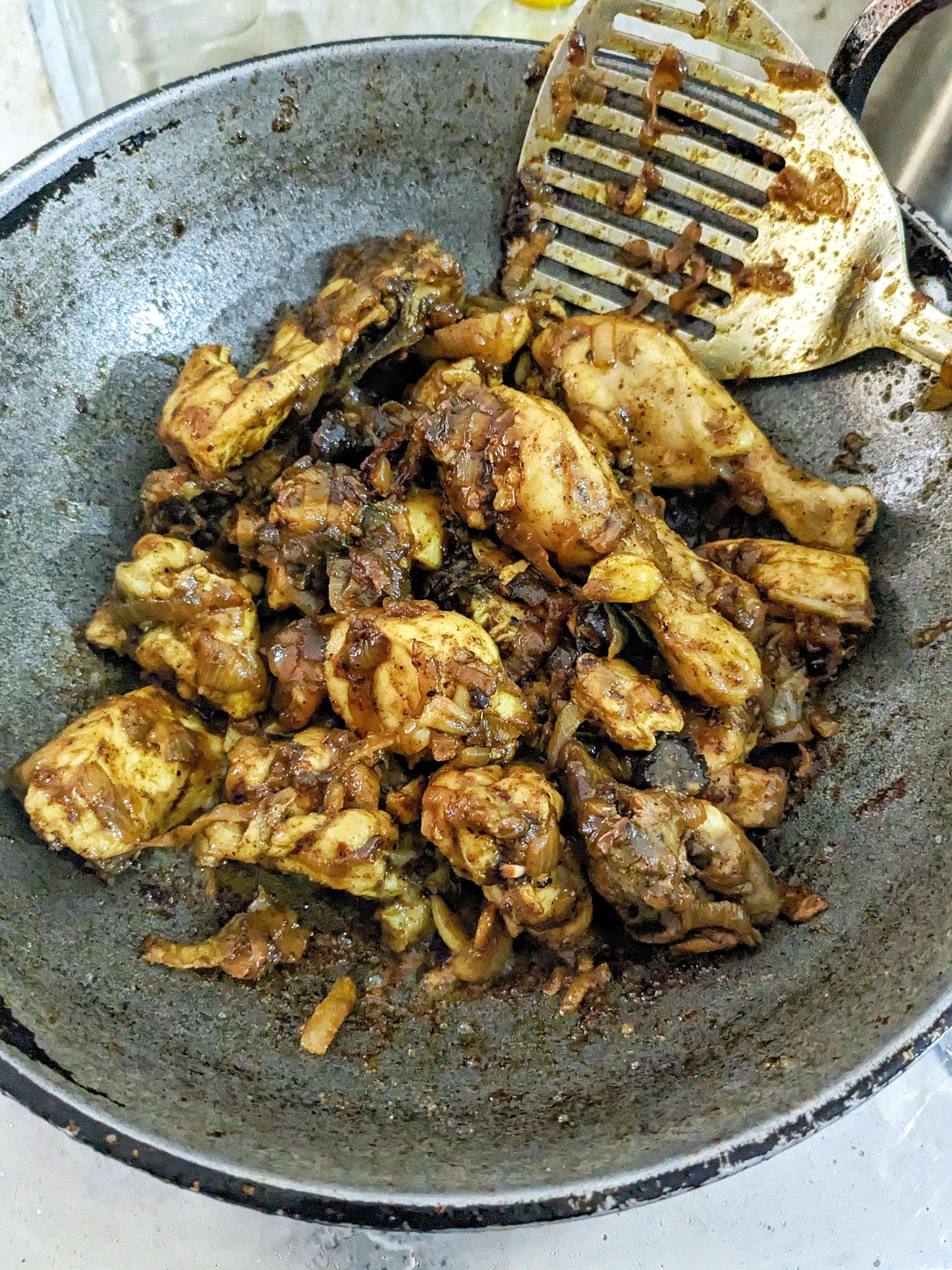 [Homemade] Onion chicken fry | Scrolller