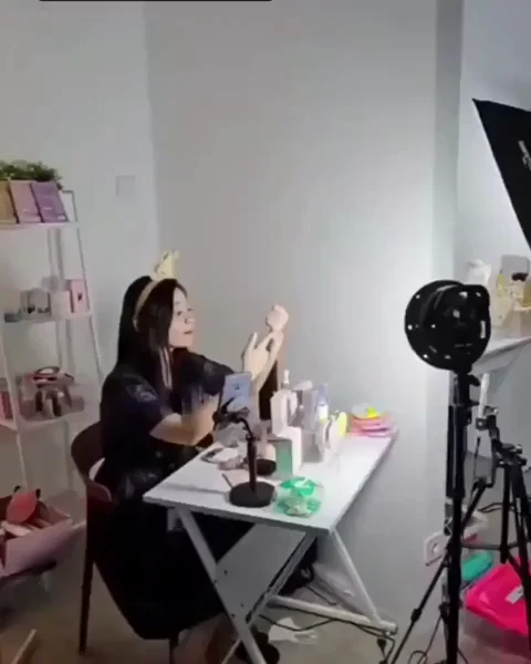 An influencer factory | Scrolller