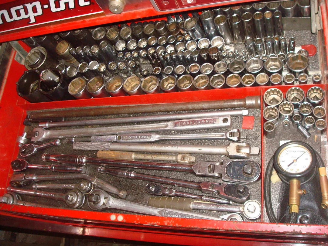 Old dirty tools USA | Scrolller