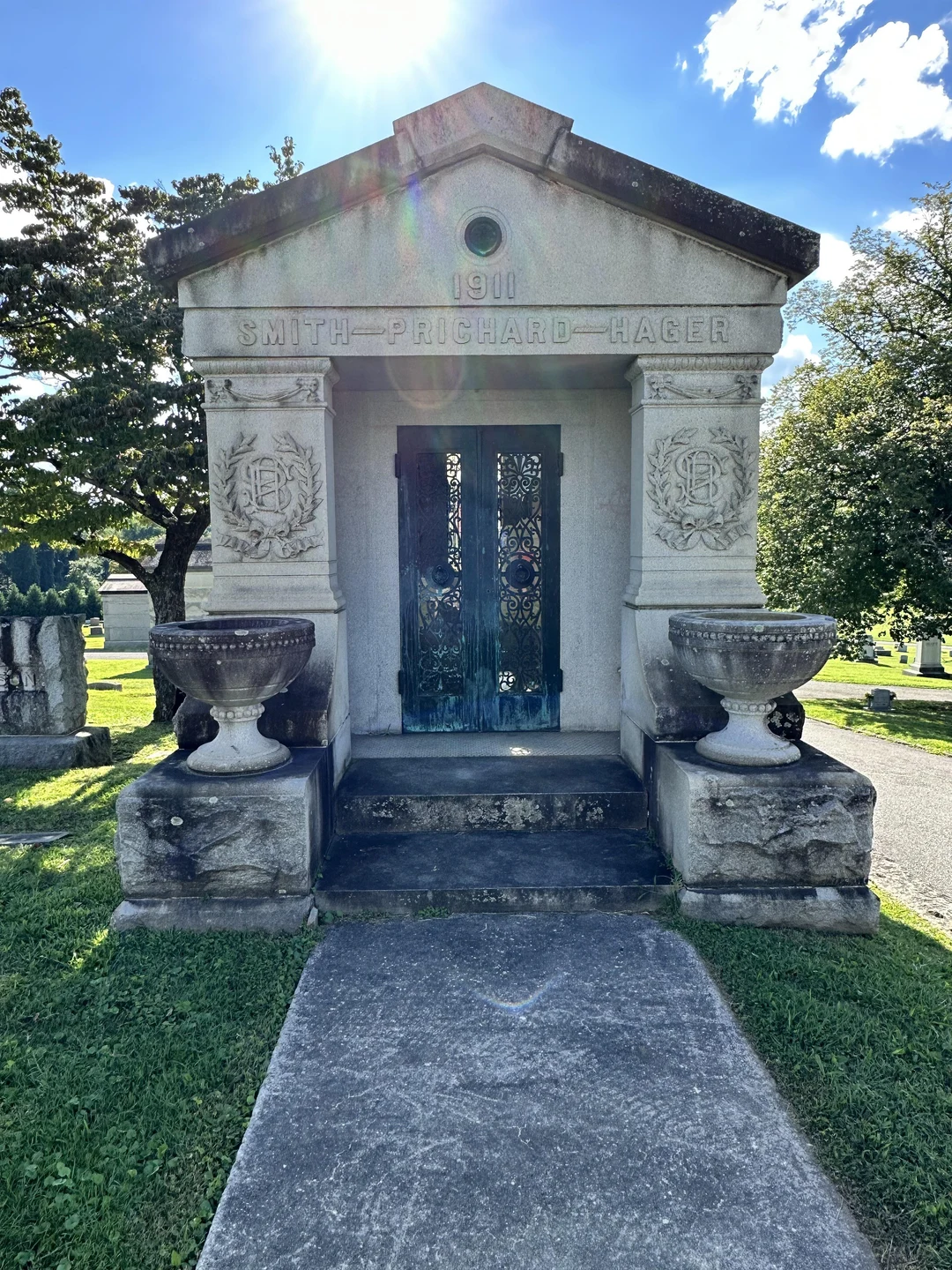Spring Hill Cemetery, WV | Scrolller