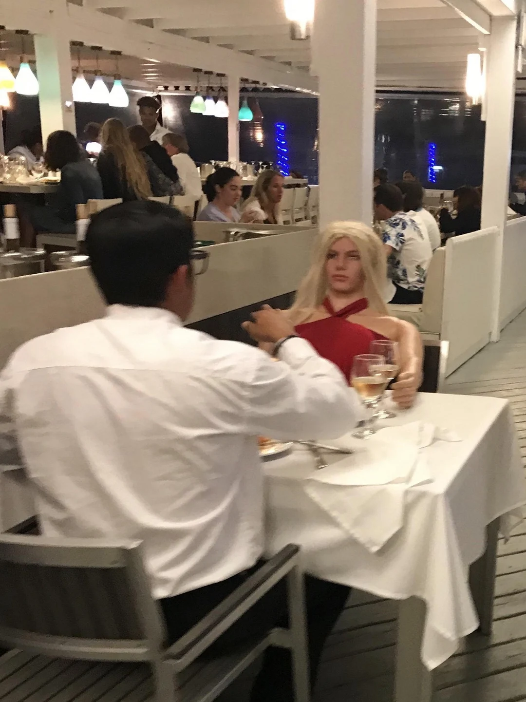 A very cringey date night | Scrolller