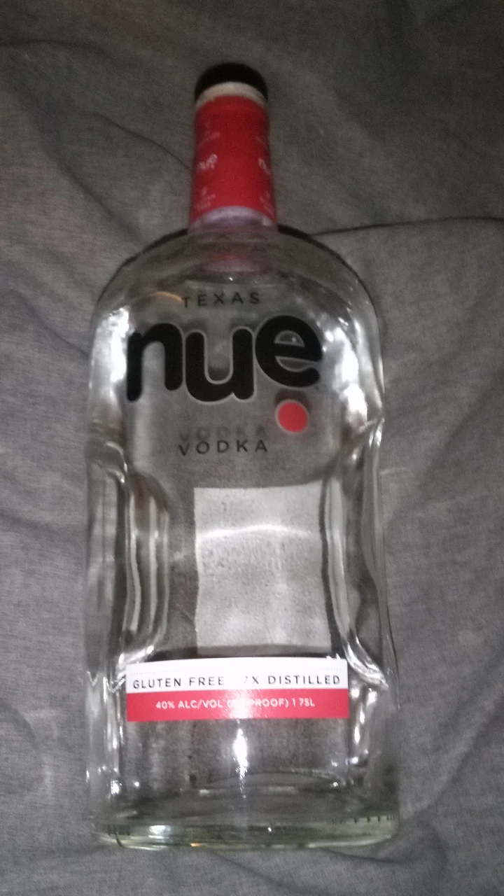 Vodka and coke this is my favorite combo Best of both worlds | Scrolller