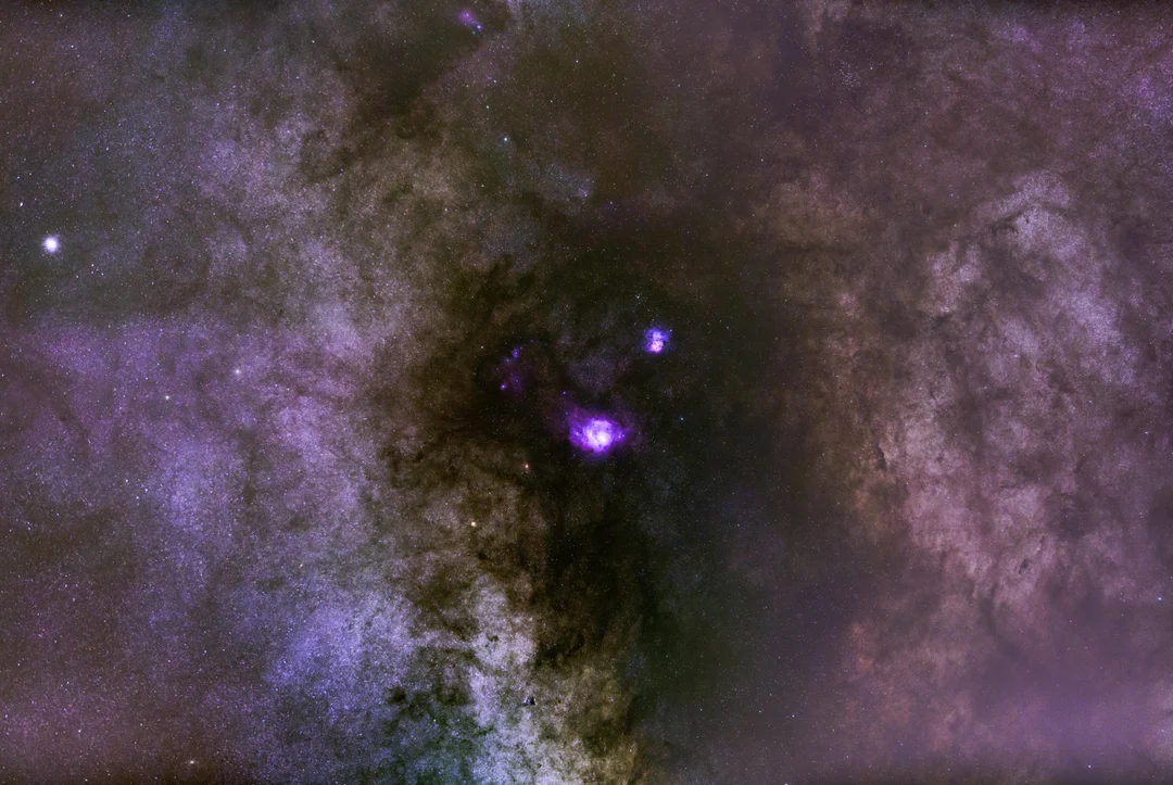 Widefield shot of the Trifid and Lagoon nebula | Scrolller