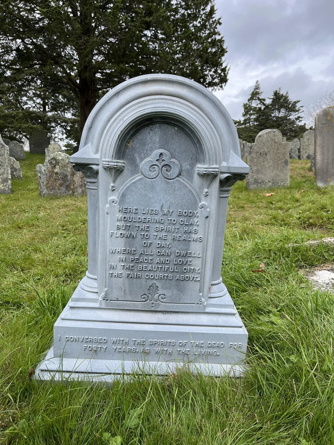 I thought the writing on the back of this gravestone was interesting | Scrolller