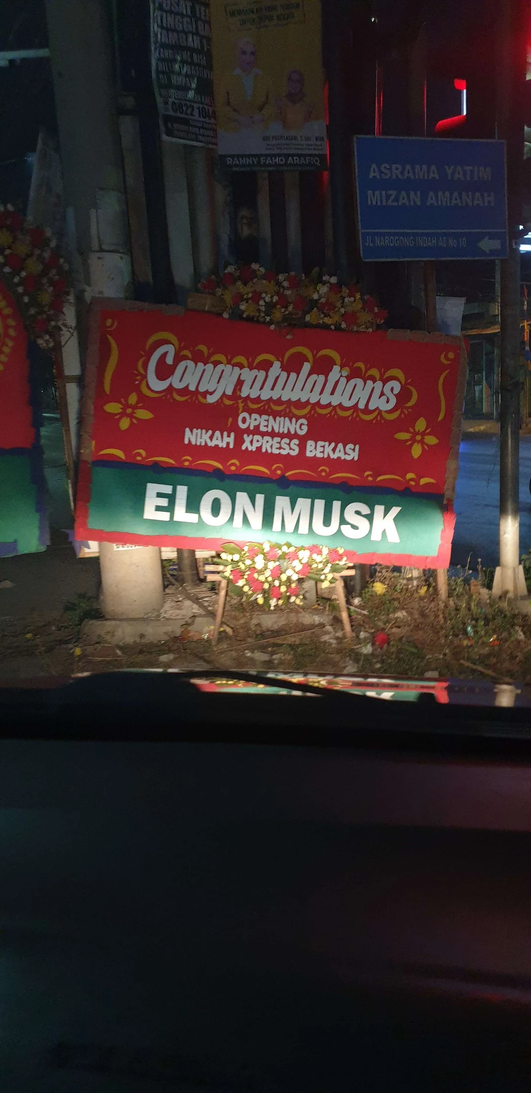 From Elon with love | Scrolller