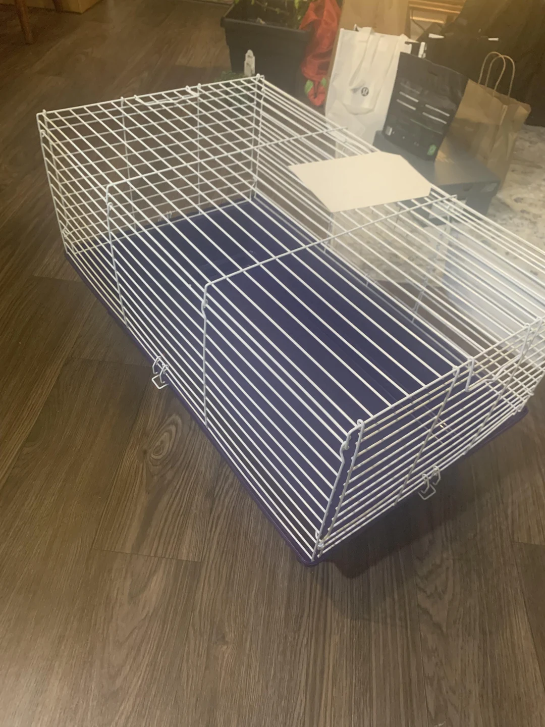 Is the gap between the wire too big? | Scrolller