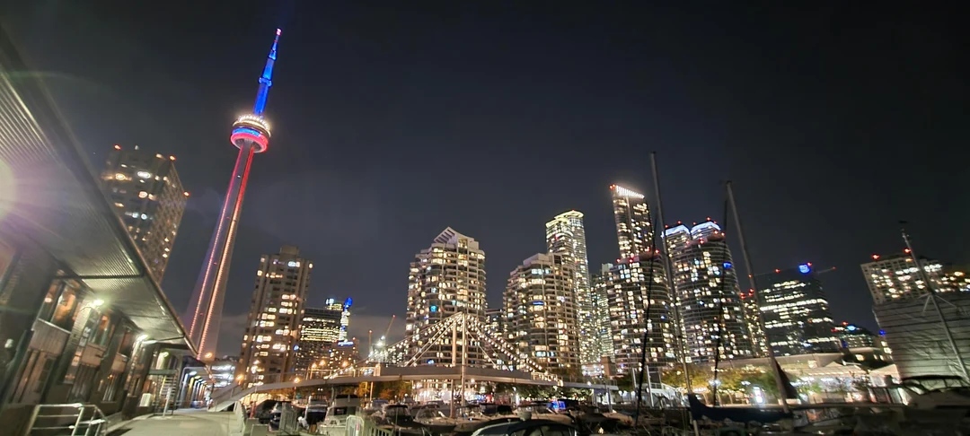 Discover more like CityPorn: Good evening Toronto and Related Content | Scrolller