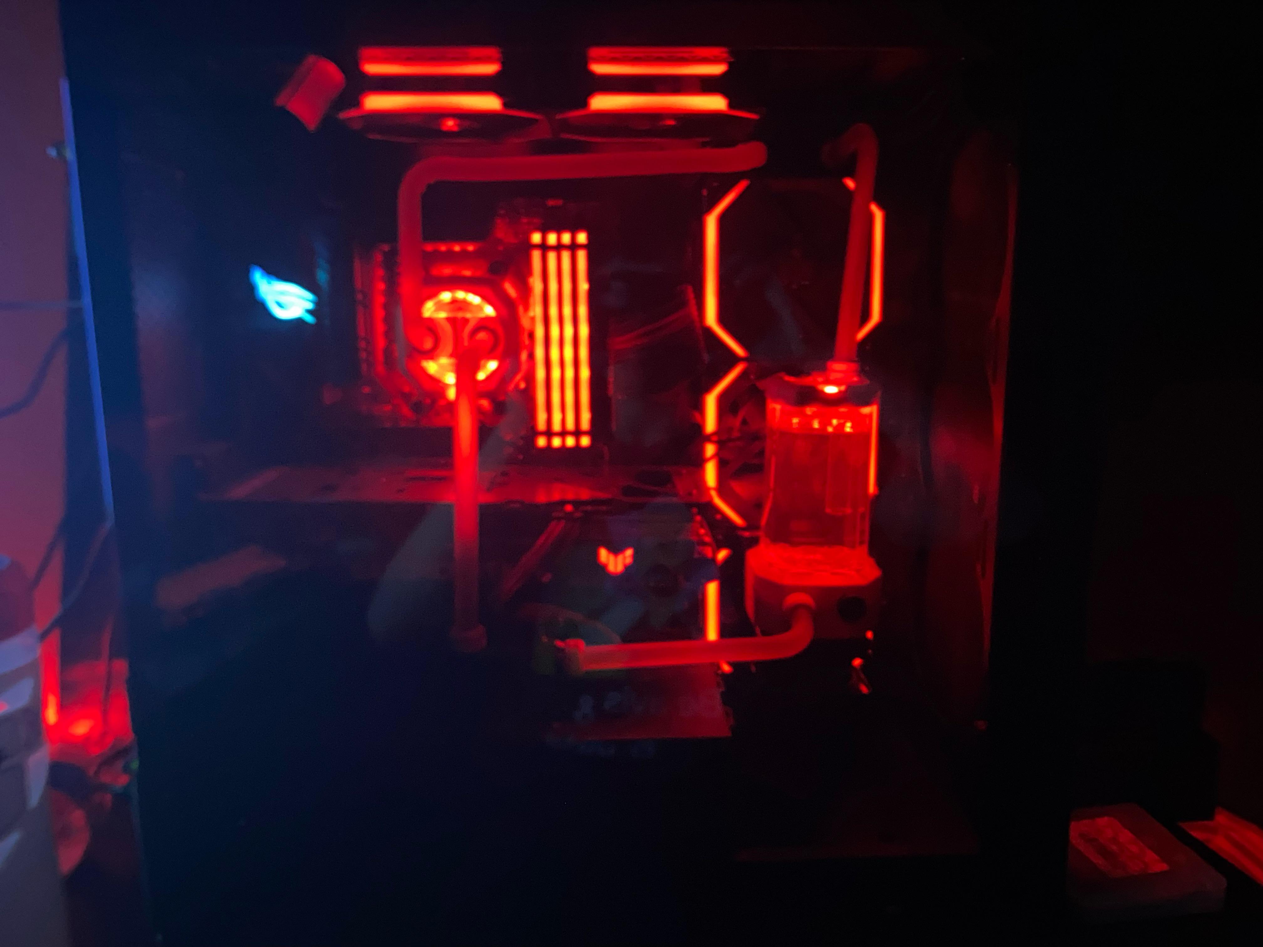 Discover more like Watercooling: Just finished my loop with parts I got for Christmas. What do y ...