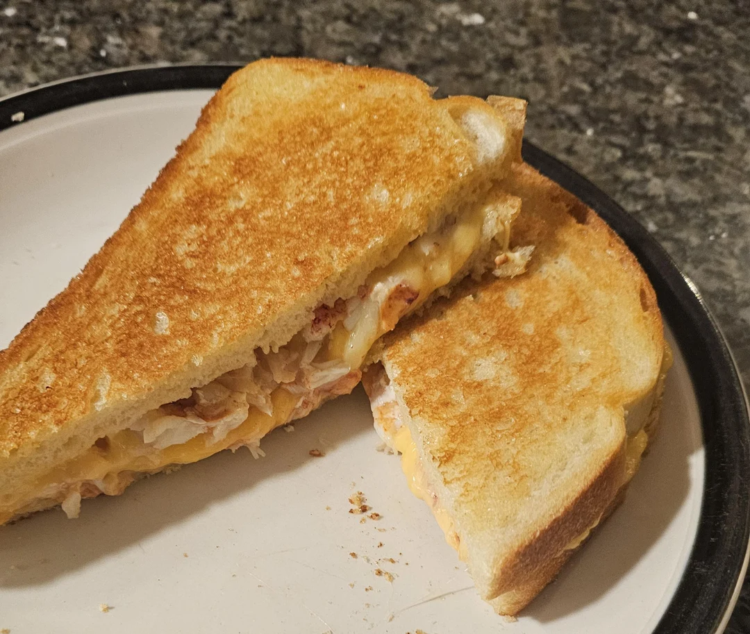 Lobster grilled cheese | Scrolller