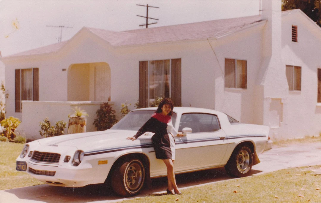 Mom and Camaro - 1985 | Scrolller