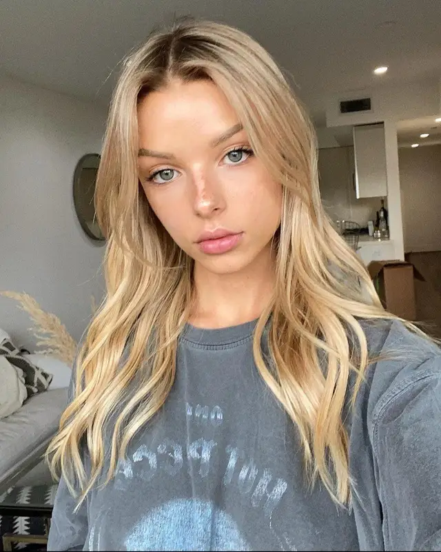 Madi Teeuws | Scrolller