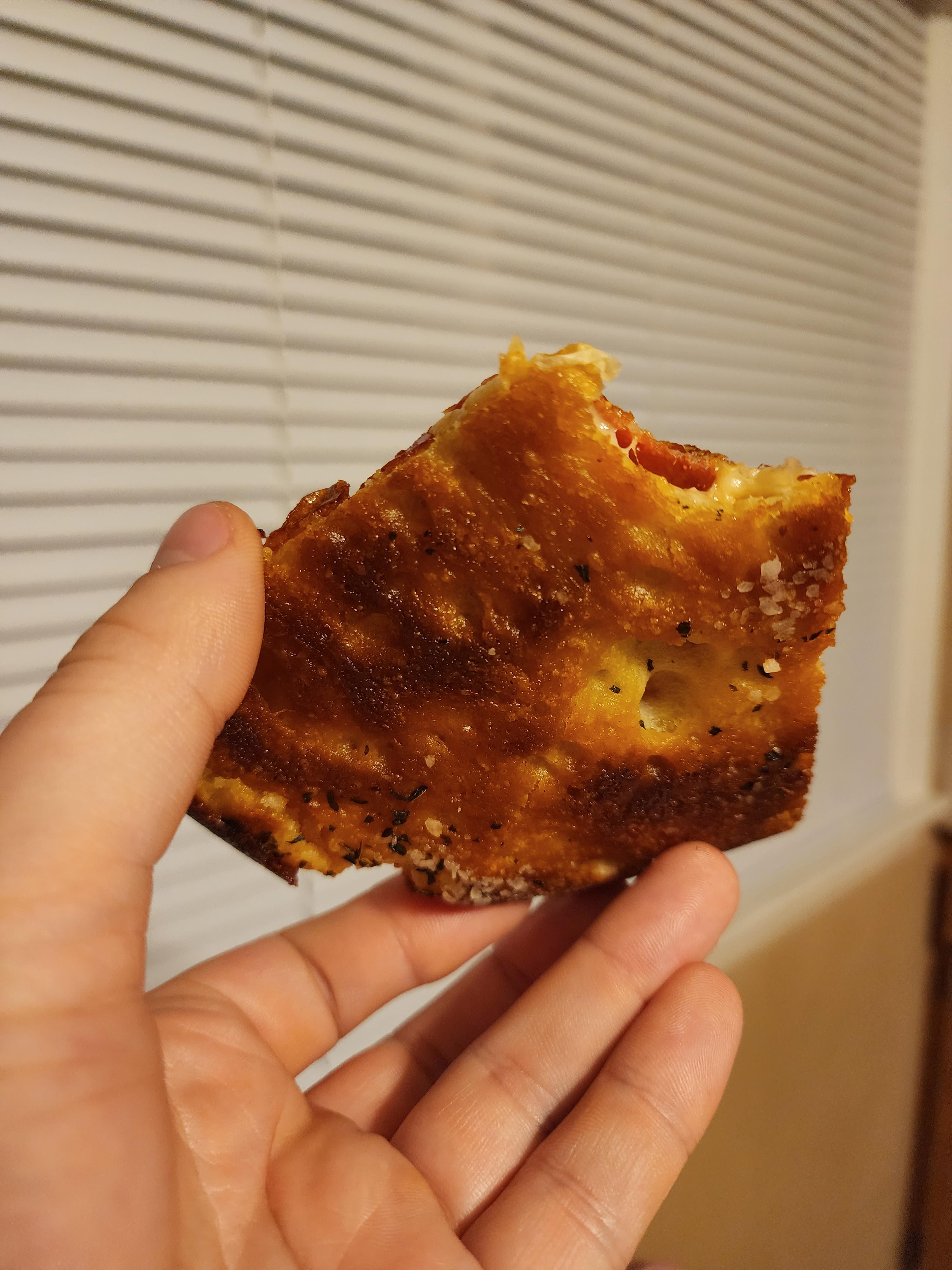 Finally did a pizza in my skillet! | Scrolller