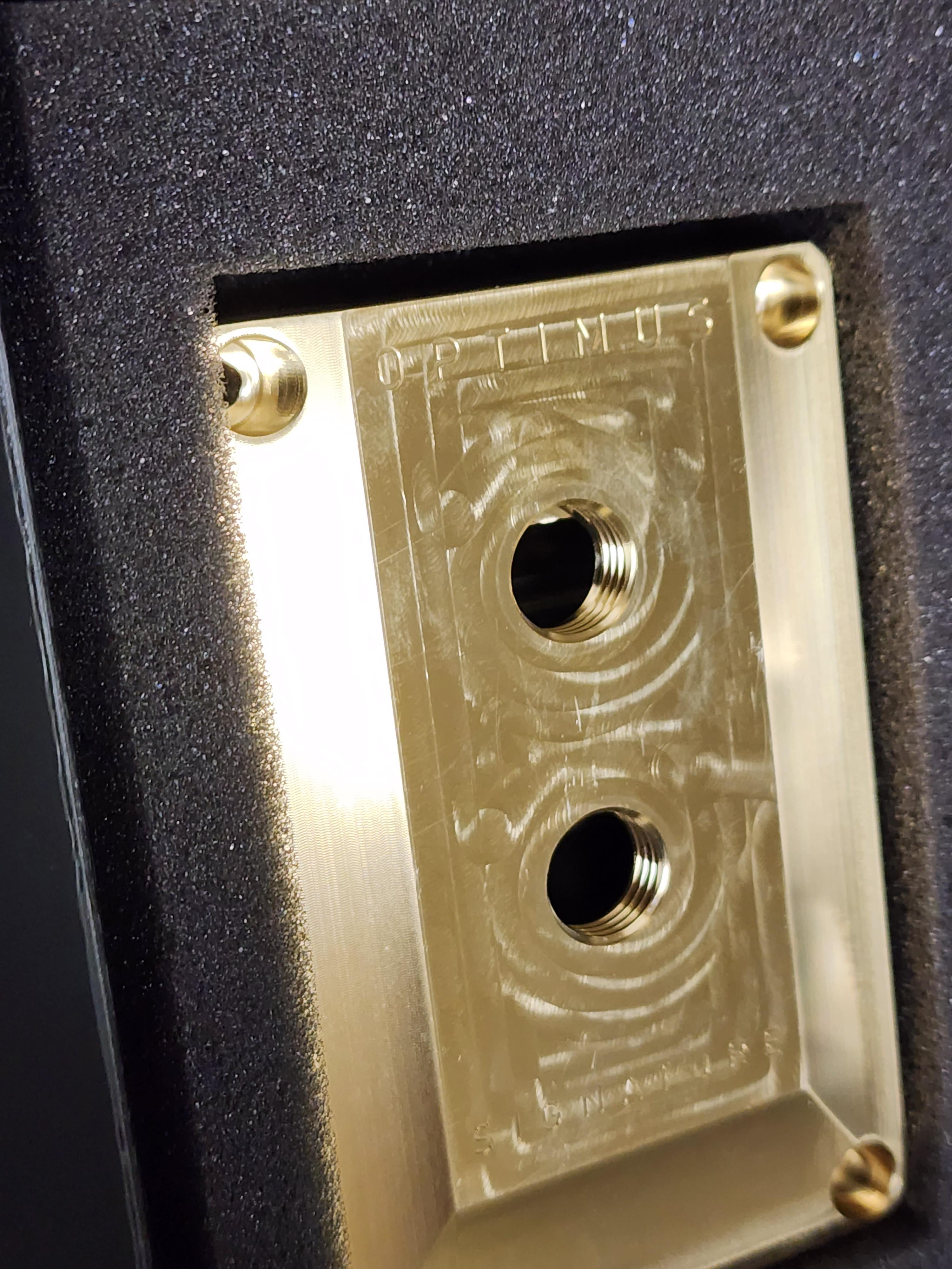 Optimus Signature V3, Raw Brass | Scrolller