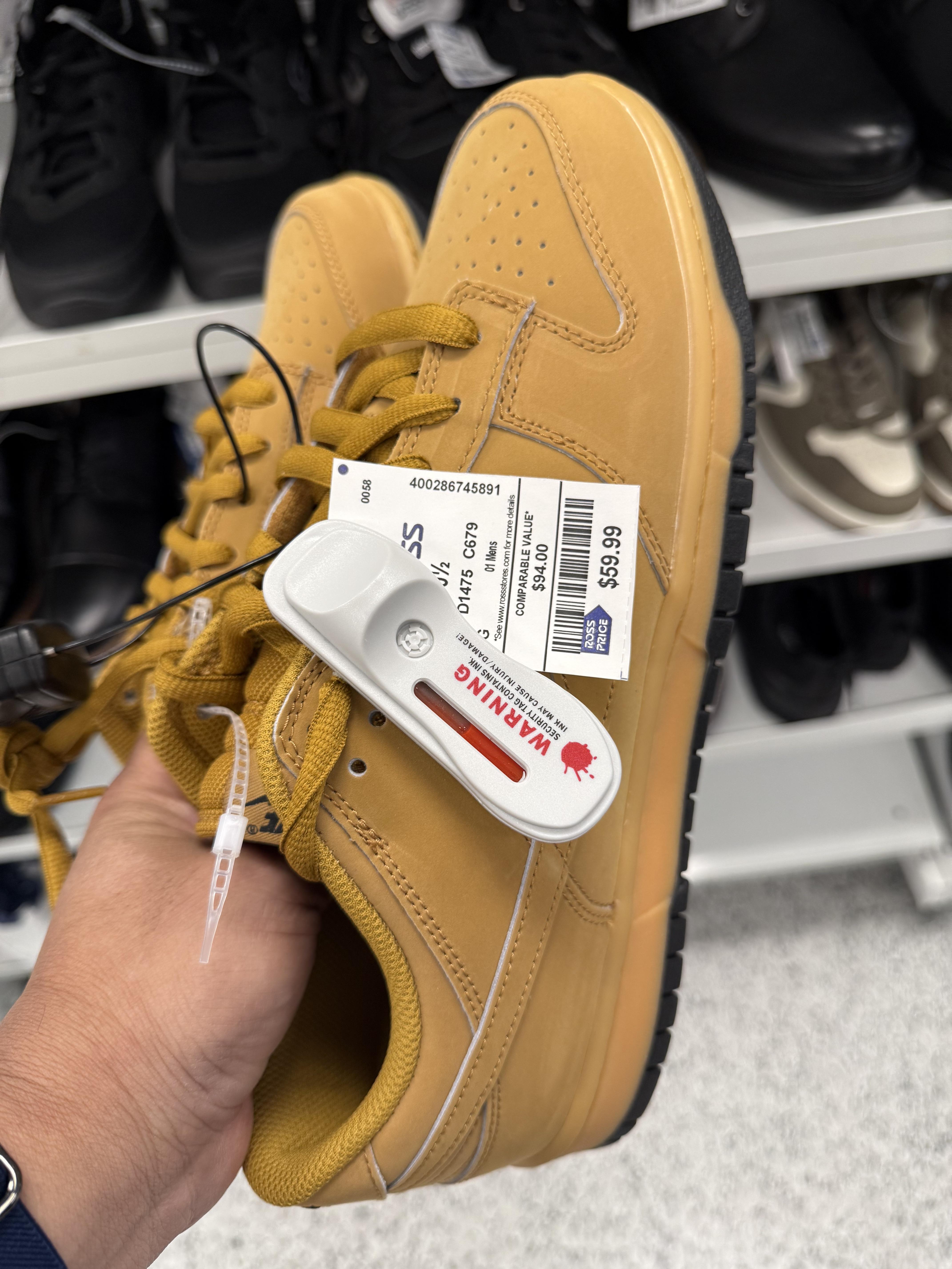 Ross finds | Scrolller