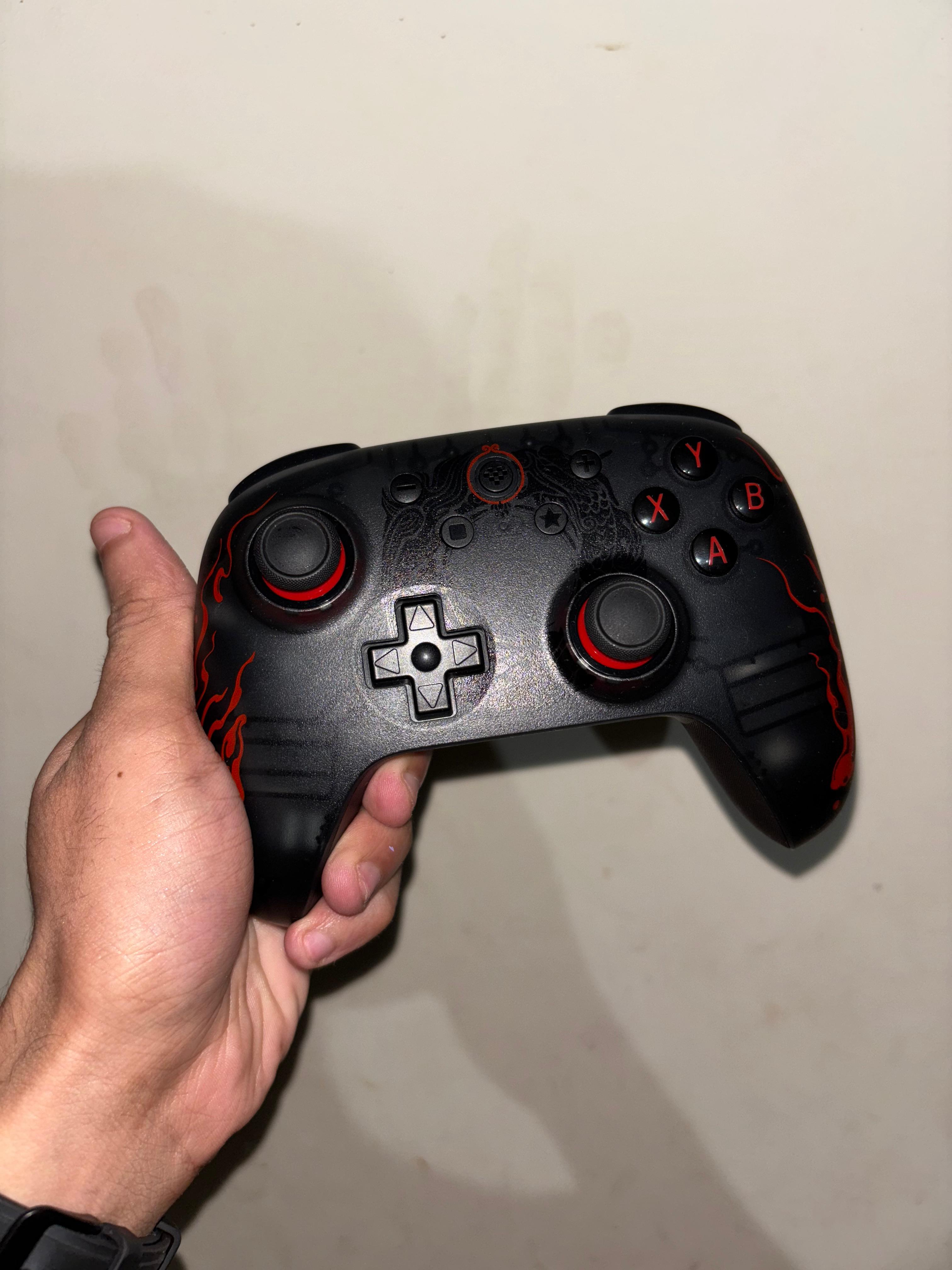 8bitdo Ultimate 2C Wukong edition. Received this 12 days after placing the order on banggood ...