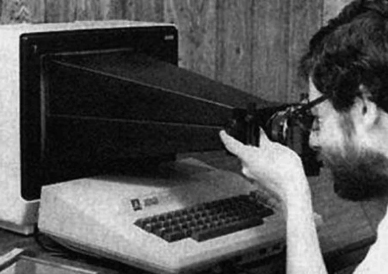 How to screenshot in 1983 | Scrolller