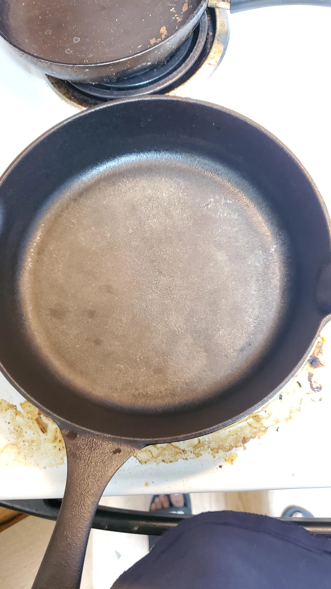 Is this rust on my cast iron pan or just discoloration? | Scrolller