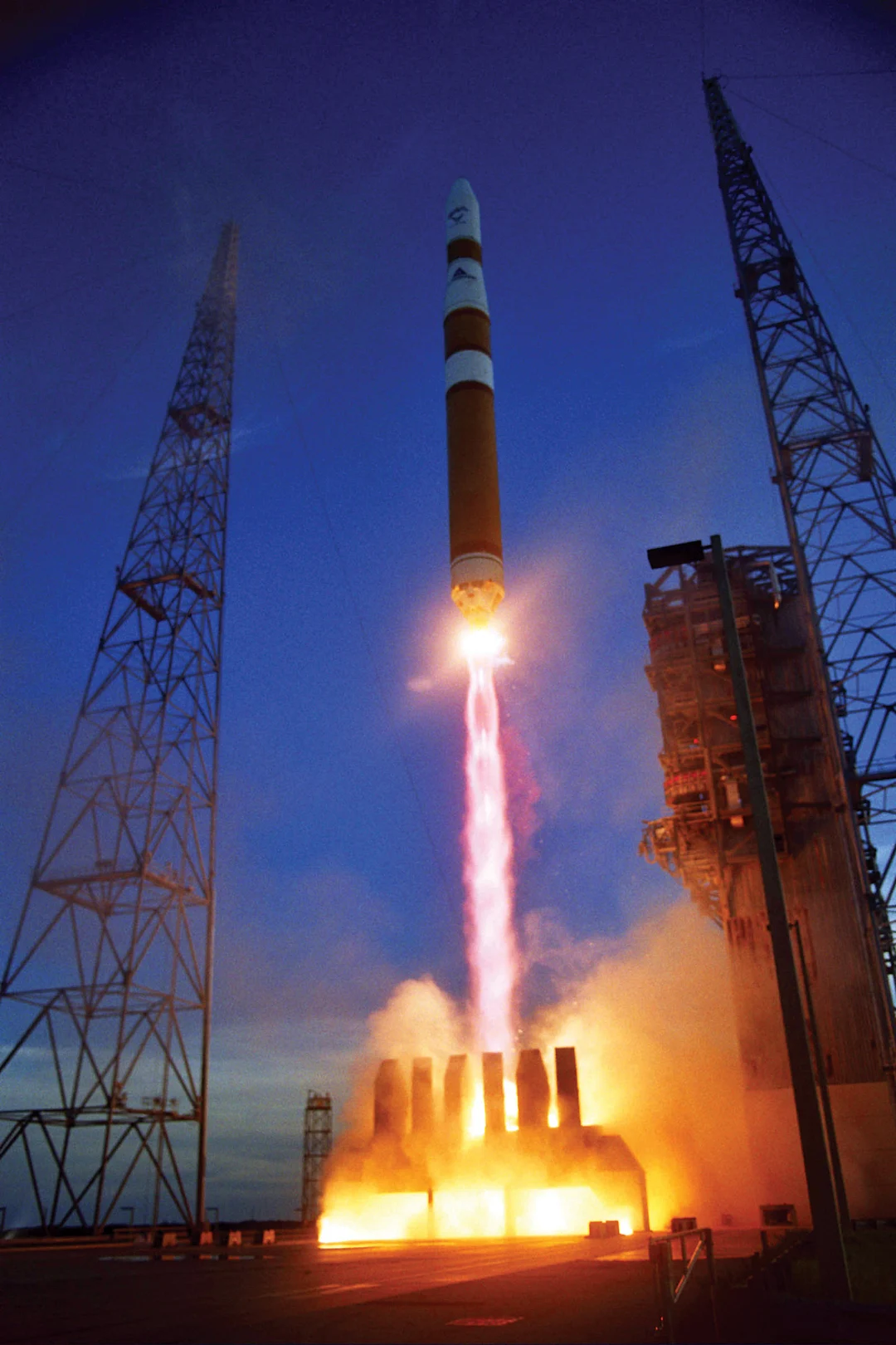 A Delta IV Medium rocket lifts off from Cape Canaveral Space Launch Complex 37. 29 August 2003 ...