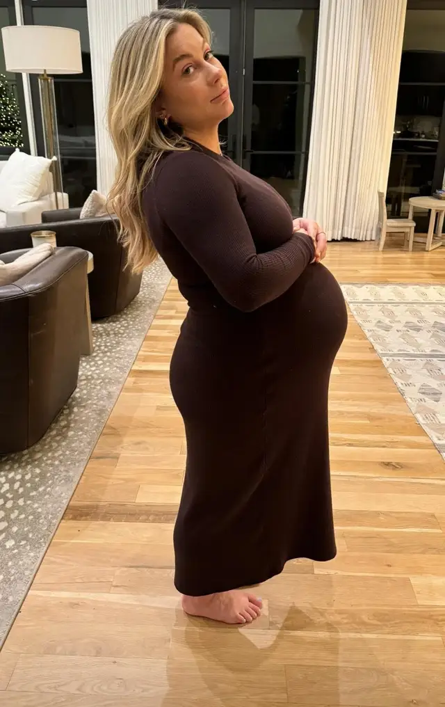 Shawn Johnson pregnant | Scrolller