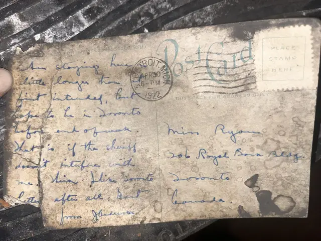 Help me decipher this postcard from 1922! | Scrolller