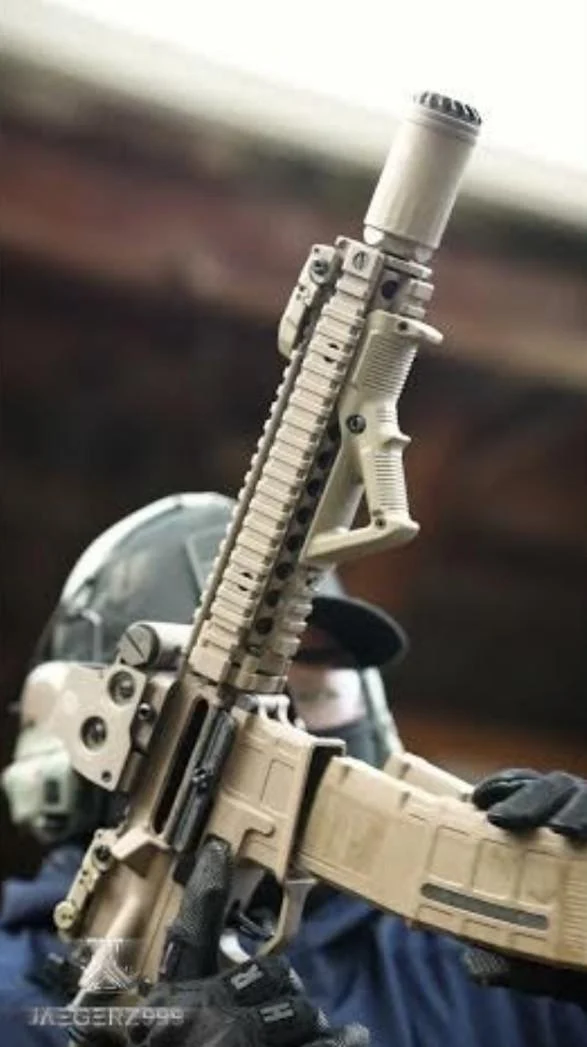 what that thing on muzzle | Scrolller