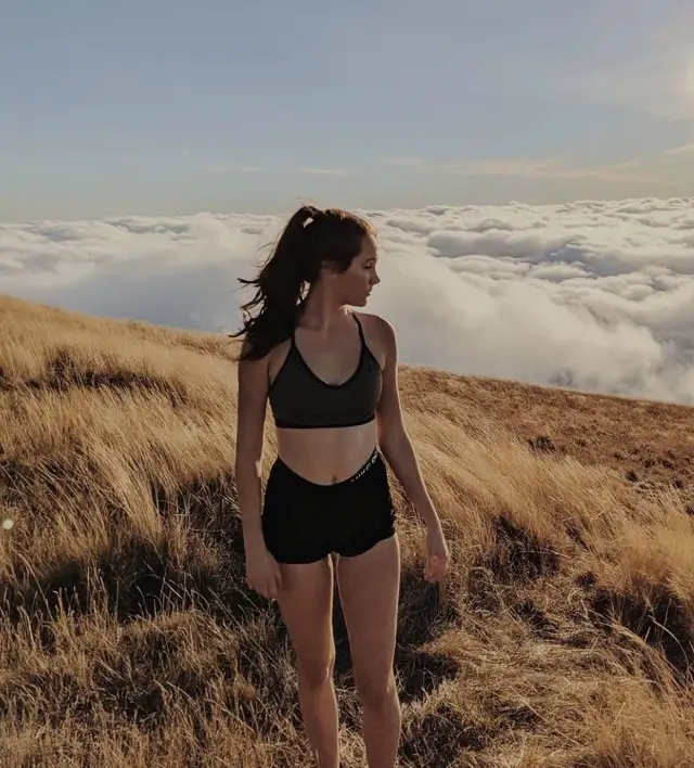 I’m the clouds | Scrolller