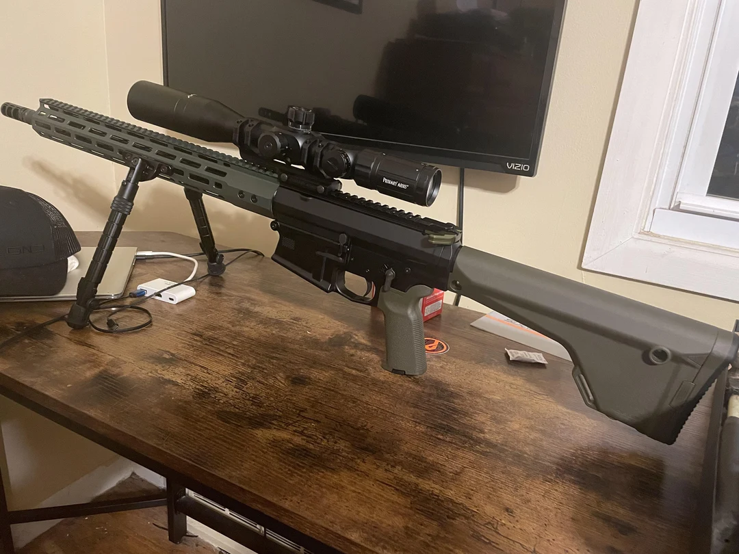 First built rifle. Can’t wait to throw some lead with it | Scrolller