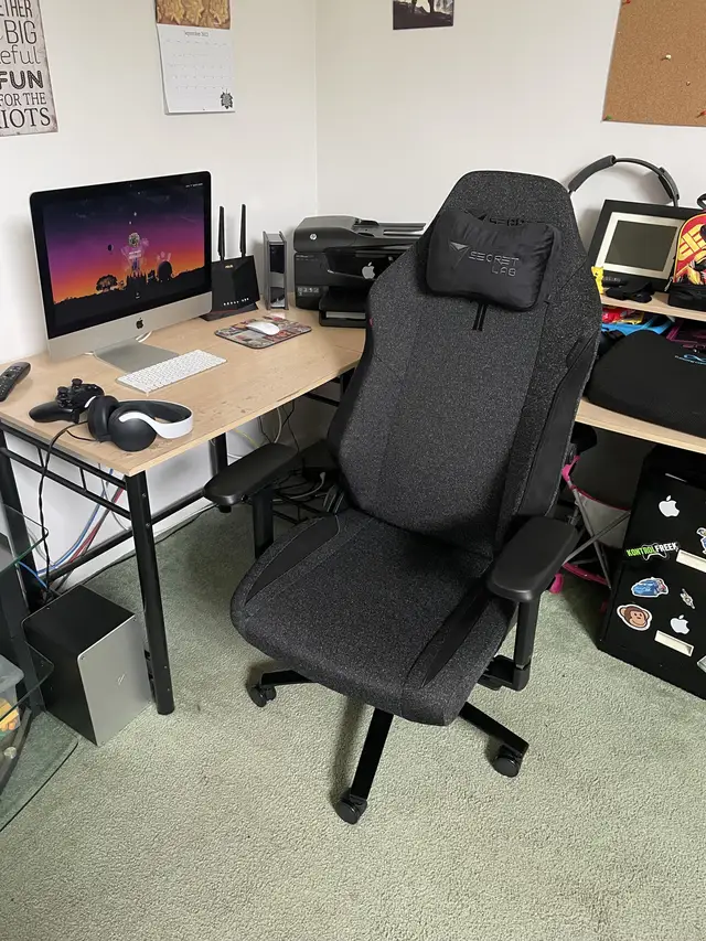New 2022 evo titan chair. Very easy to assemble and very comfortable! | Scrolller