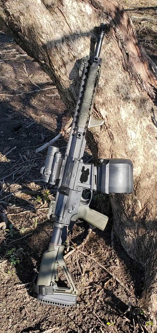 Heavy pile of shit | Scrolller