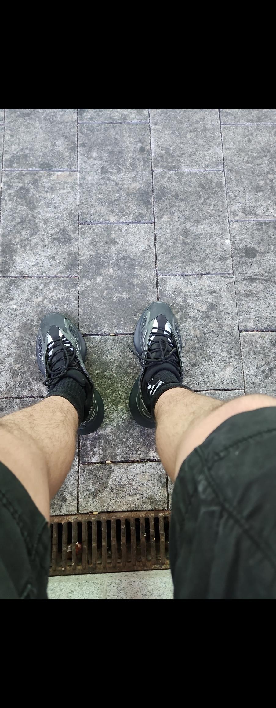 Yeezy 700 v3 alvah | Scrolller