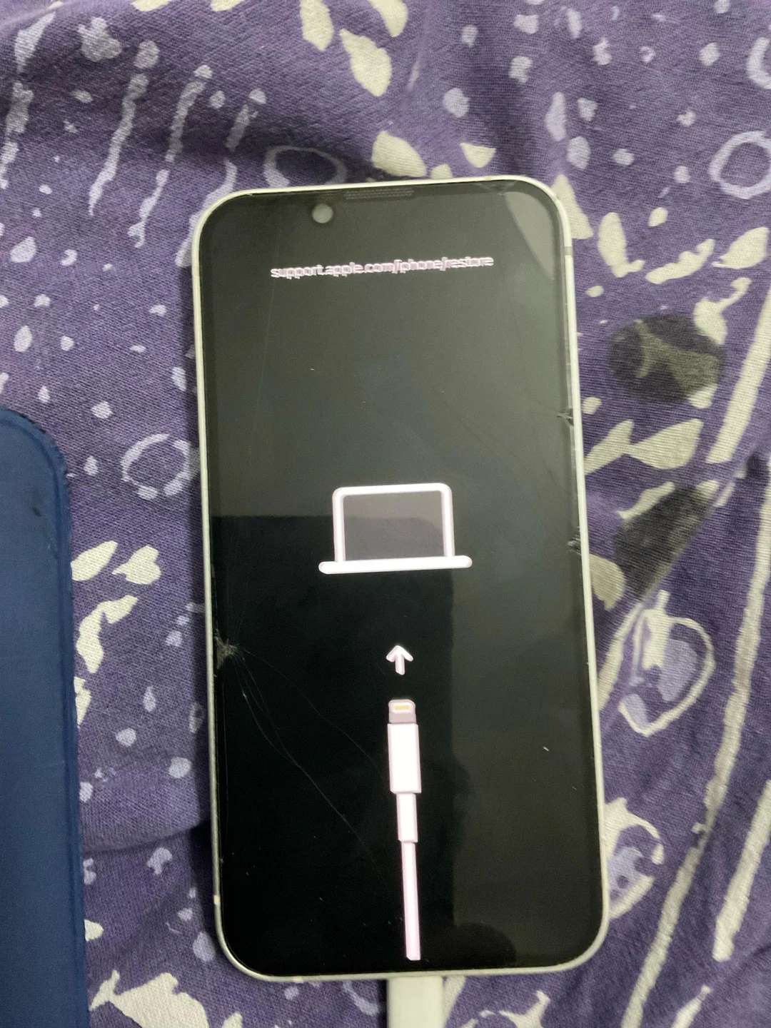 Iphone got wet in rain please help | Scrolller