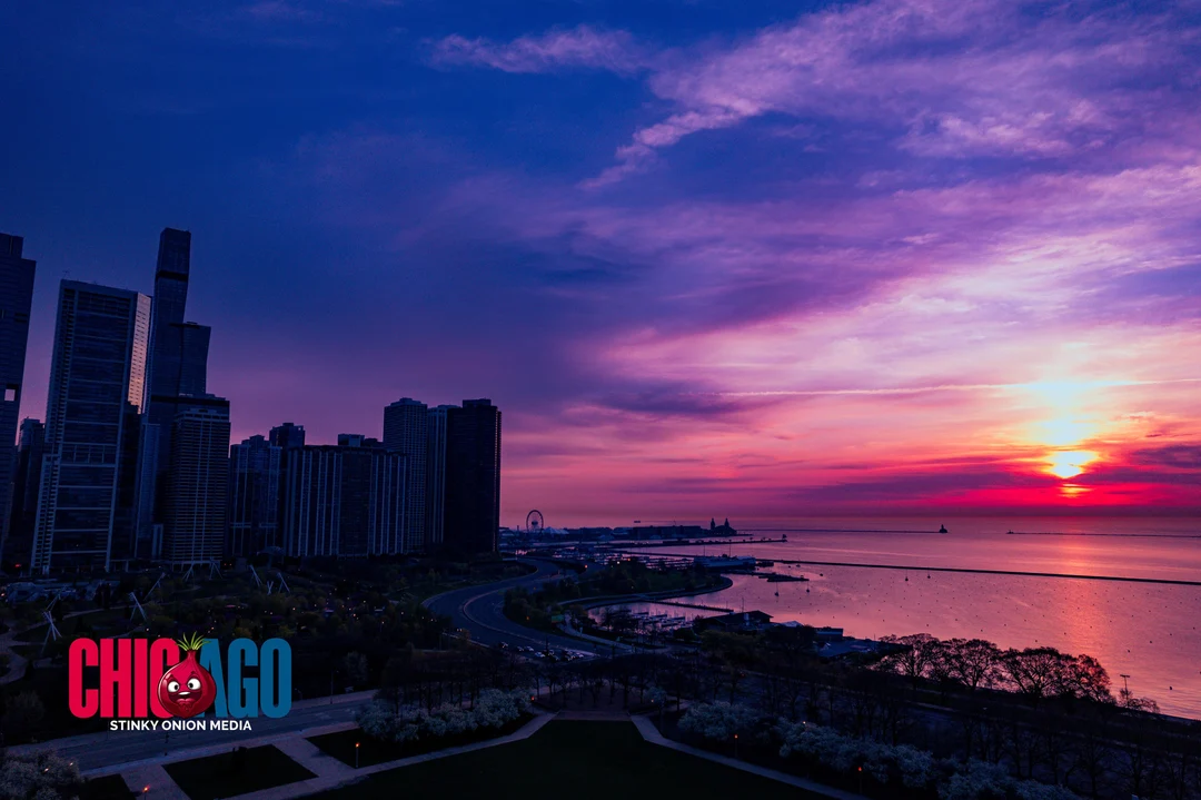 Pink Sunrise In Chicago | Scrolller