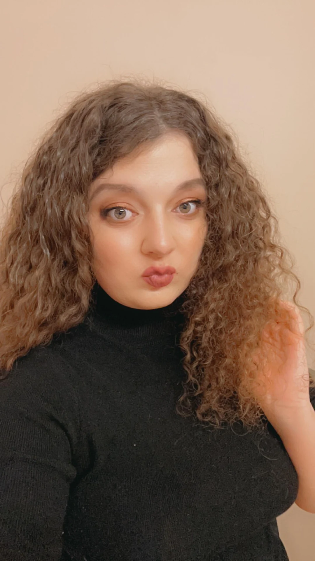 Finally home after going out to my birthday dinner with friends, here’s to being 30! [30F ...