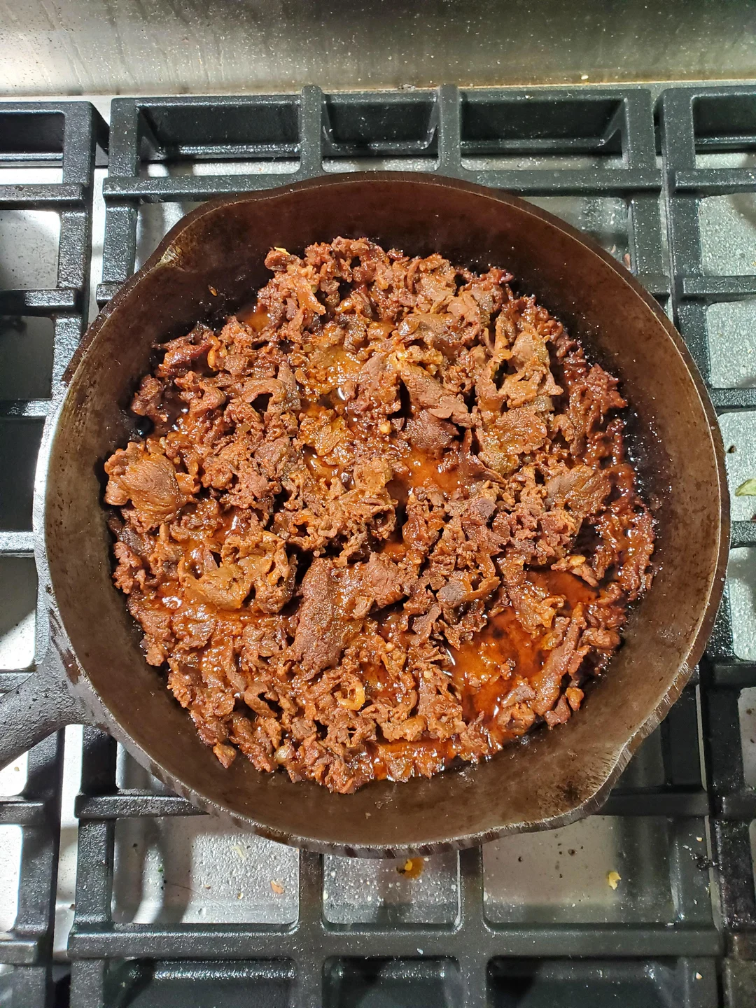 Cast iron cooked bulgogi! | Scrolller