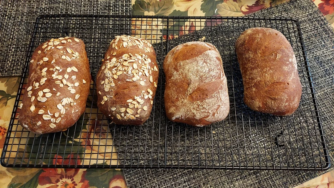 Made the honey wheat brown bread you get from Outback Steakhouse/ Cheesecake Factory! | Scrolller