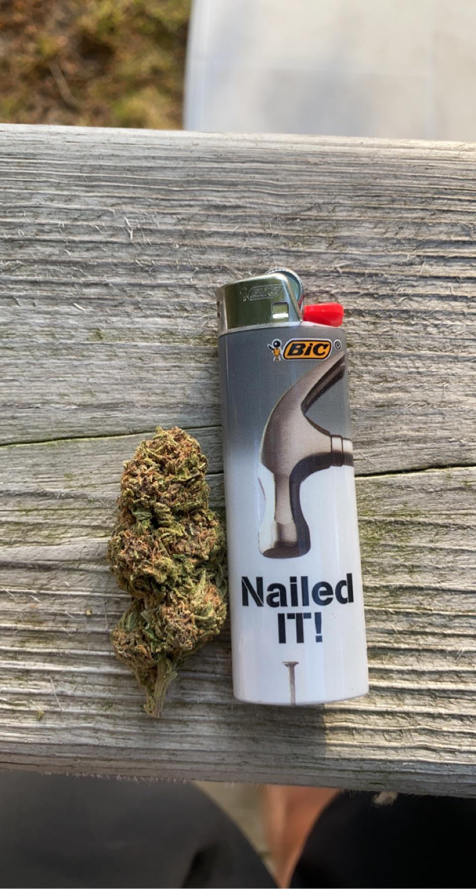 One of the biggest nugs I’ve ever seen | Scrolller