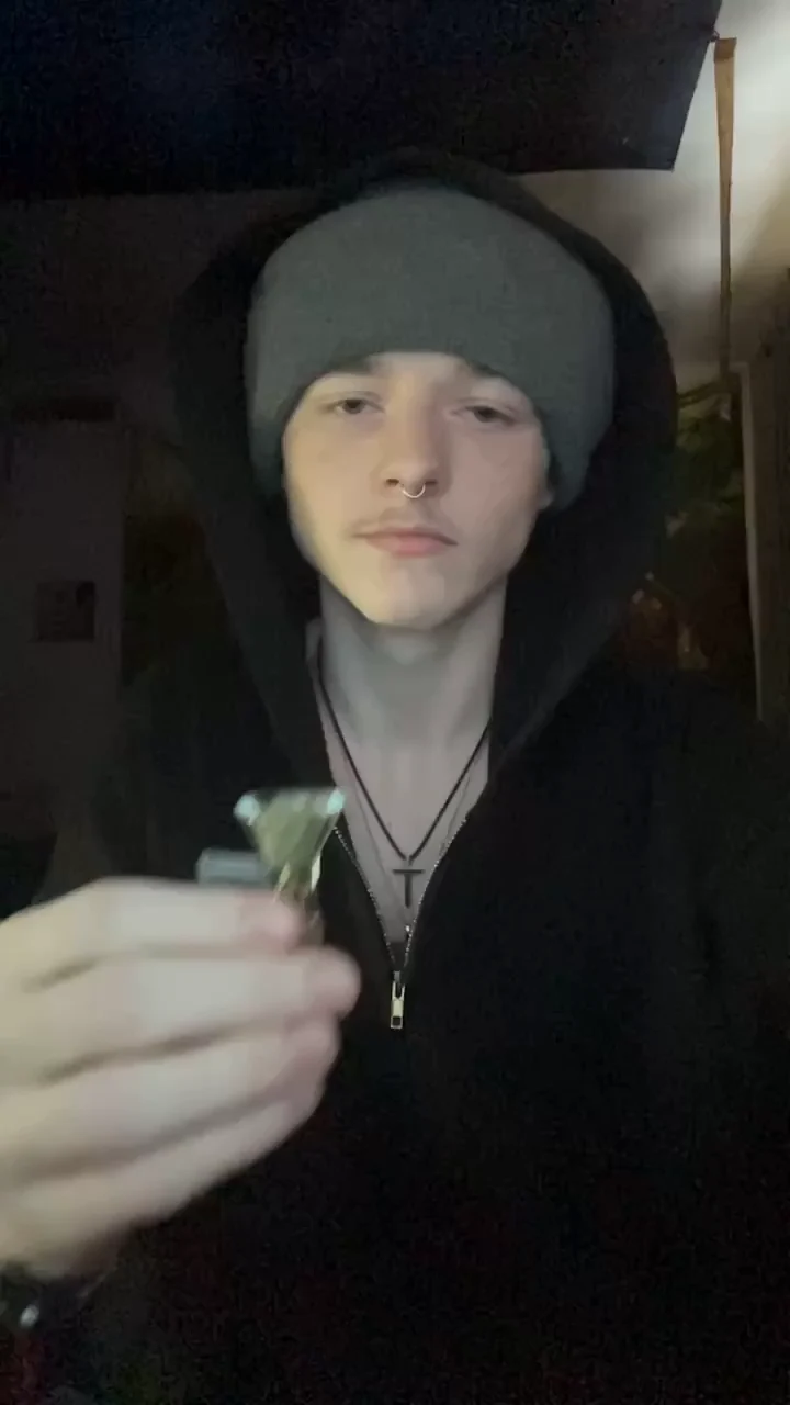 Token lemon drop | Scrolller