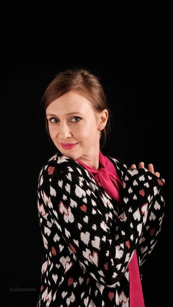 Vera Farmiga | Scrolller